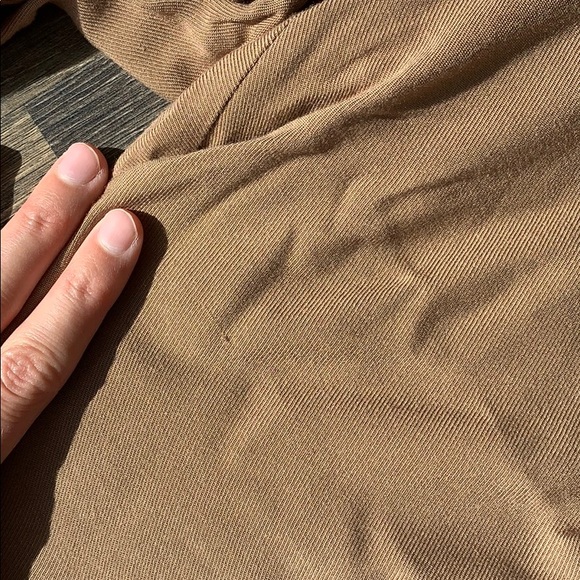 Aritzia | Pants & Jumpsuits | Aritzia Magic Trick Pants New With Tags ...